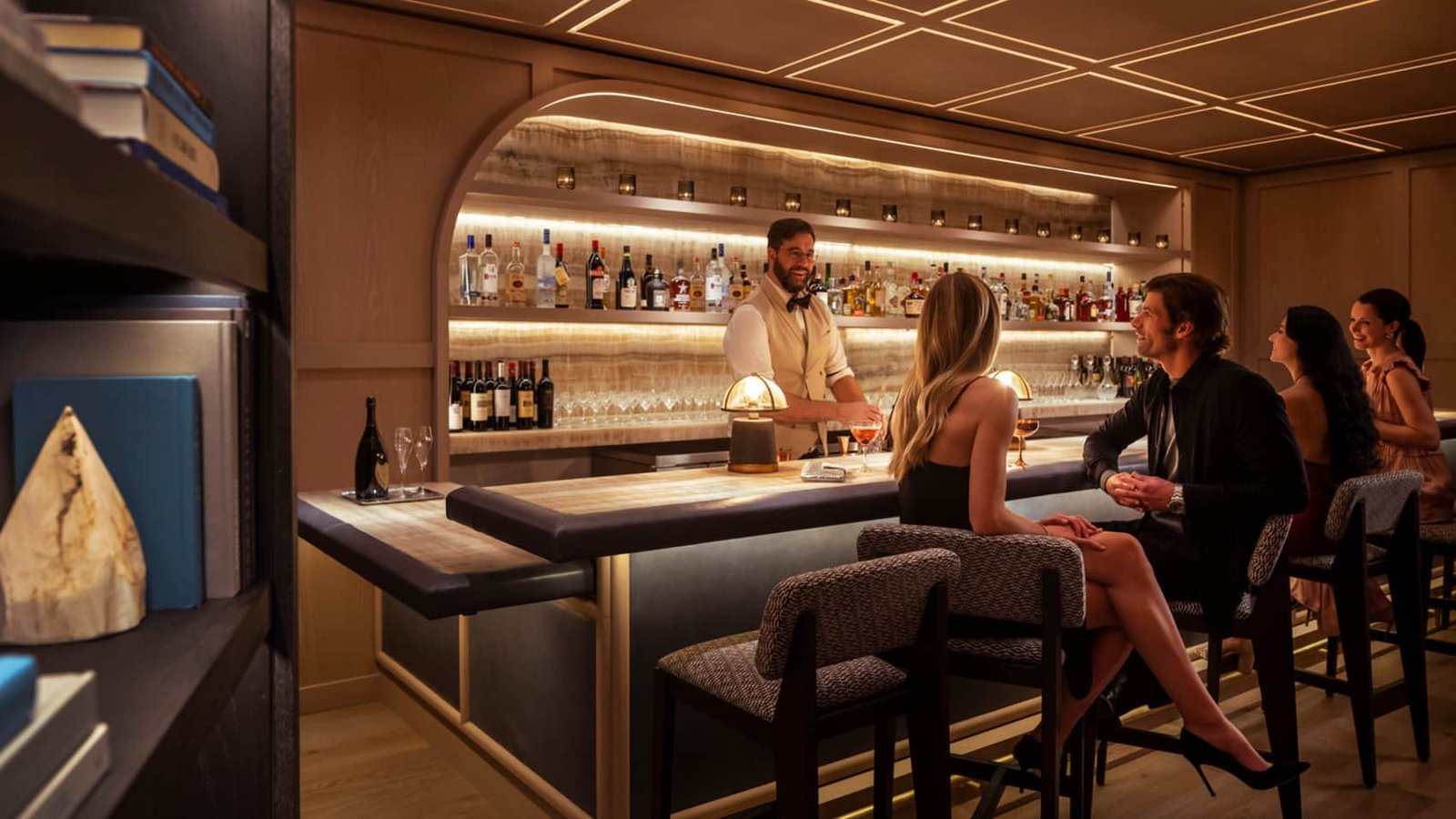 Exclusive Guide to the 7 Best Cocktail Bars in Houston - Craft Yours ...