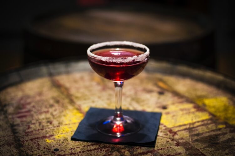 How to Salt a Rim of a Cocktail Glass - Craft Yours Cocktails