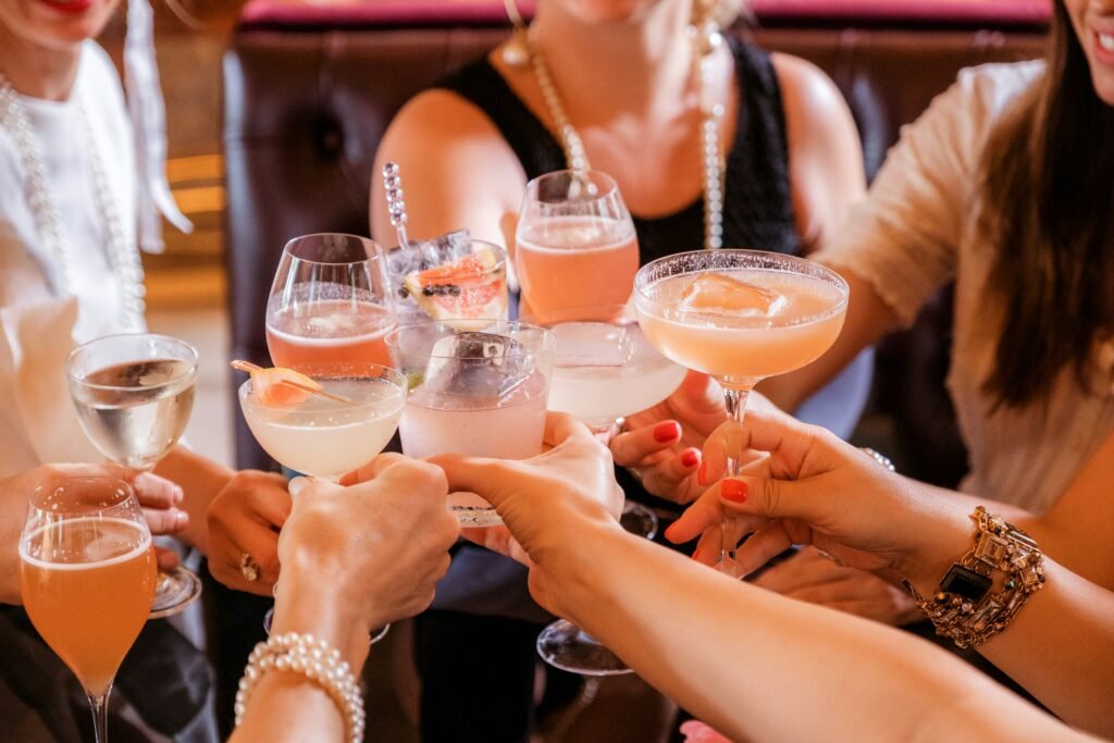 How to Make the Perfect Aperol Spritz at Home: A Comprehensive Guide ...